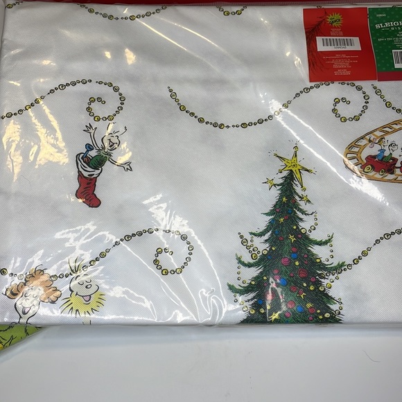 Dr. Seuss | Kitchen | Grinch Bundle Kitchen Set | Poshmark